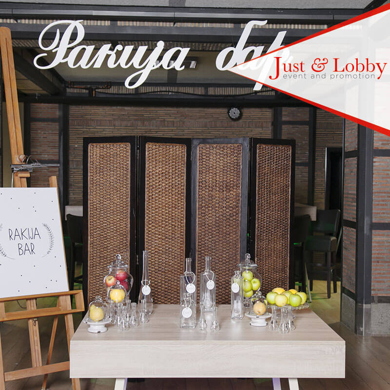 Gallery – Just & Lobby