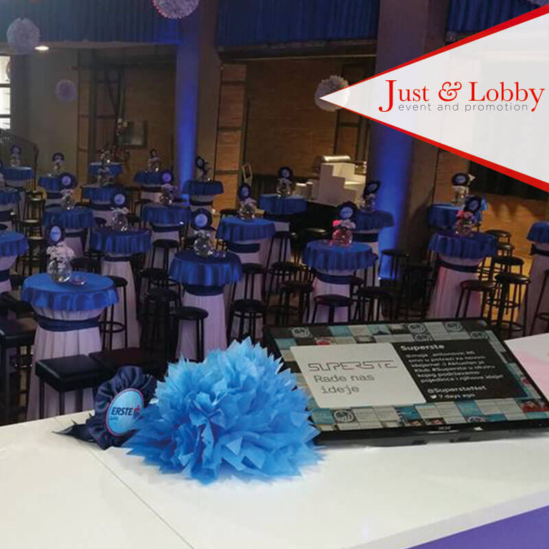 Gallery – Just & Lobby